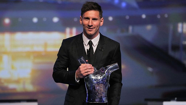 Welcome to DayoSports Blog: Lionel Messi leads FIFA 2016 rating + see ...