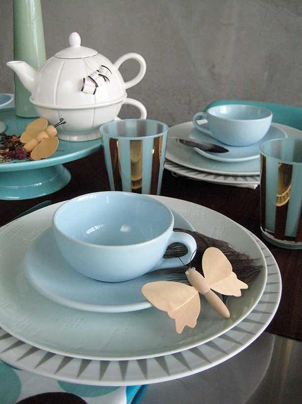 The Decorated Tree: easter tableau