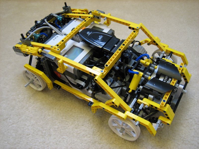 LEGOs and Robots: Four Wheel Drive Car Super Addition V1