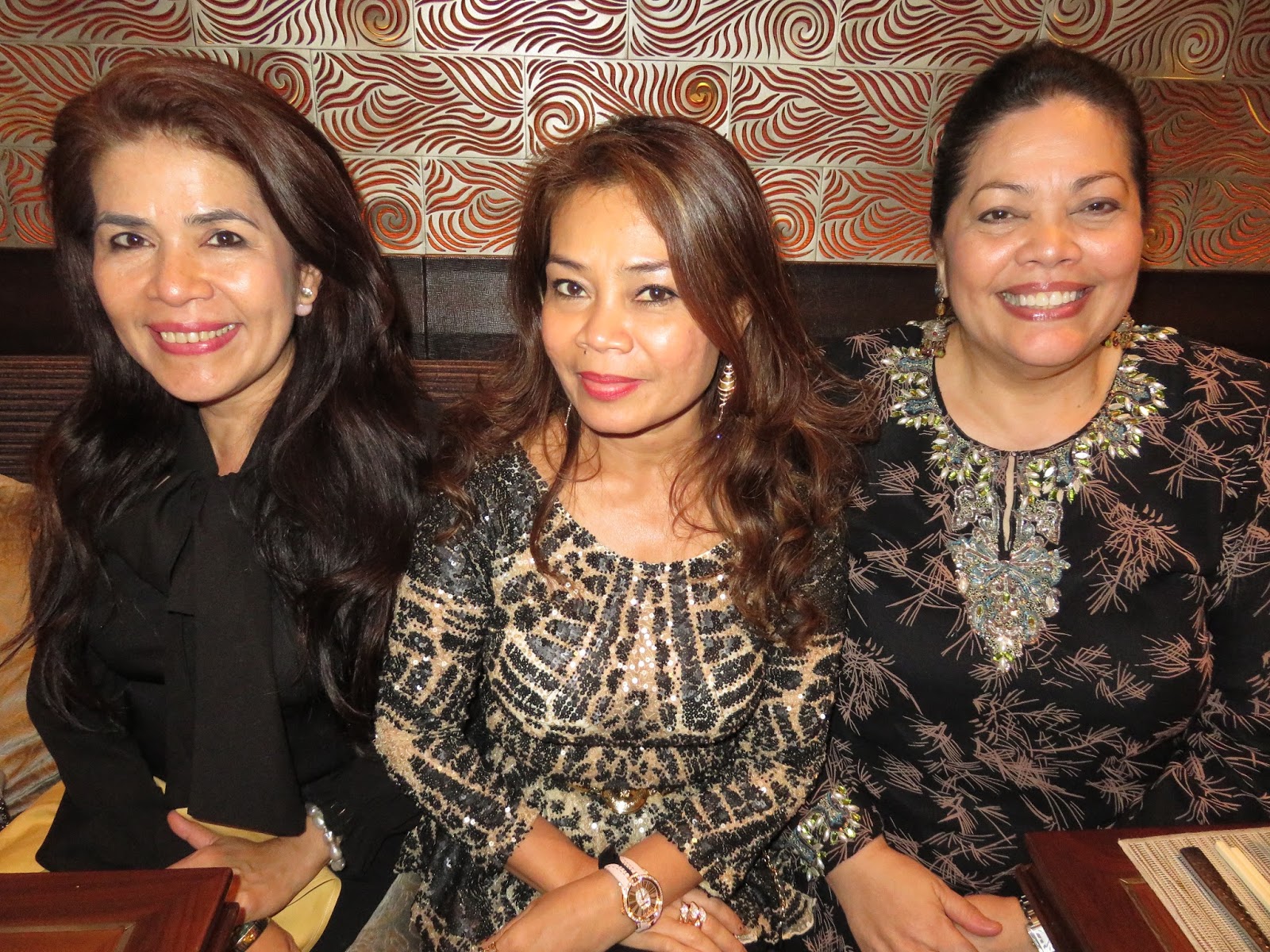 Kee Hua Chee Live!: KIMBERLY LEE AND VIRGINIA LIM CELEBRATED THEIR ...