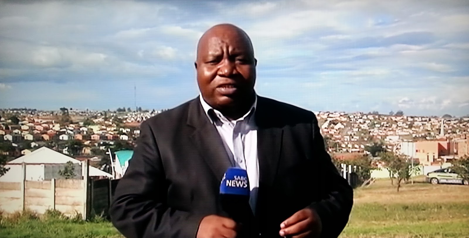 TV with Thinus: SABC news staff in open revolt against boss Hlaudi ...