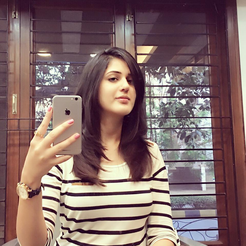 Isha Rikhi HD Wallpaper, Picture, Image gallery and best photos ...