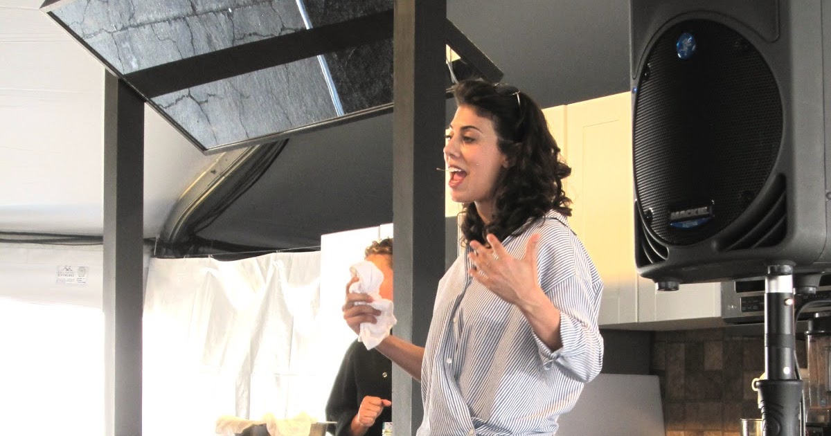 VIDEO: Food Network chef Claire Robinson on her mom's cooking