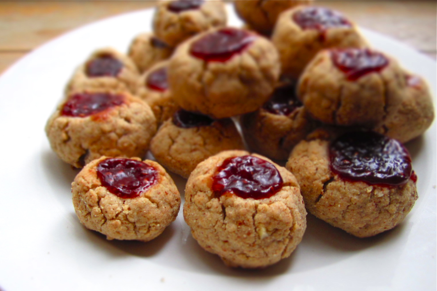 Milk & Mode: Lalo's Famous Cookies