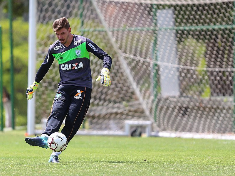 João Ricardo quer manter ótimo retrospecto diante do Ceará para América ...