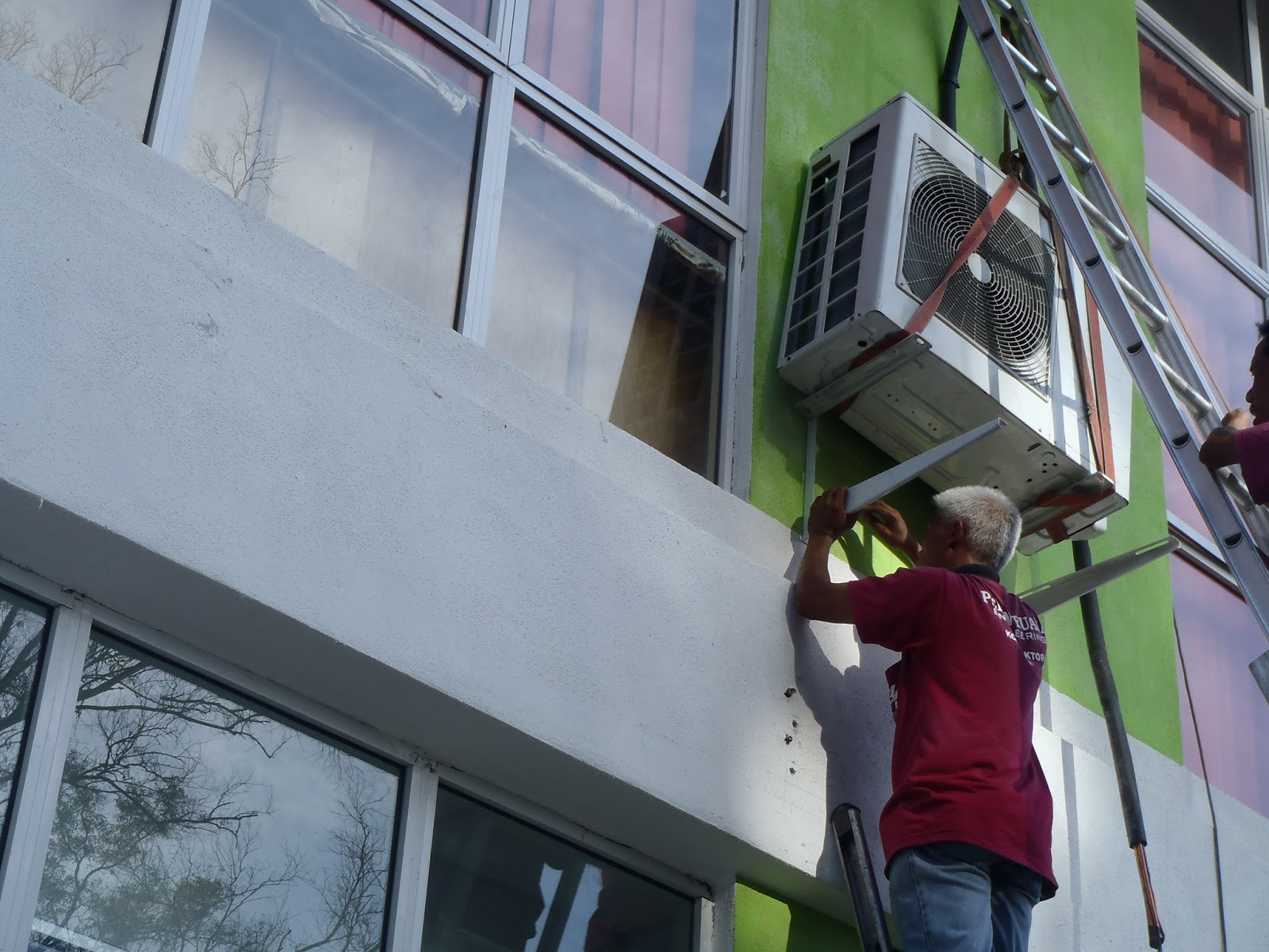 PERAN BUANA ENTERPRISE: pemasangan unit aircond di Kementerian ...