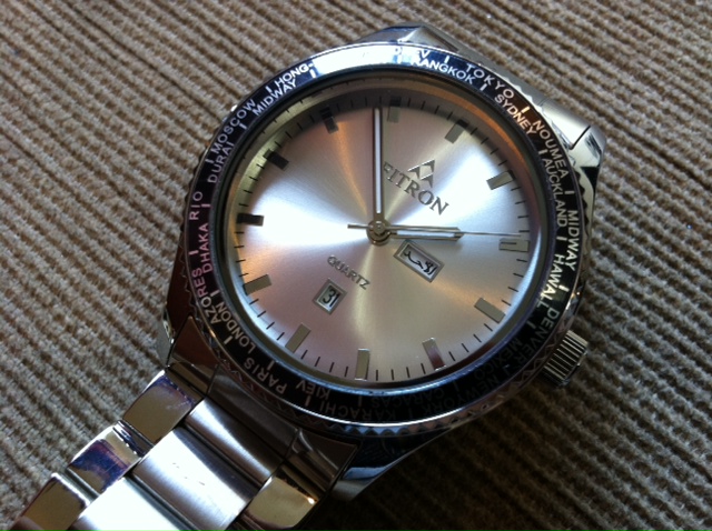 Watch and Camera: Fitron 7572