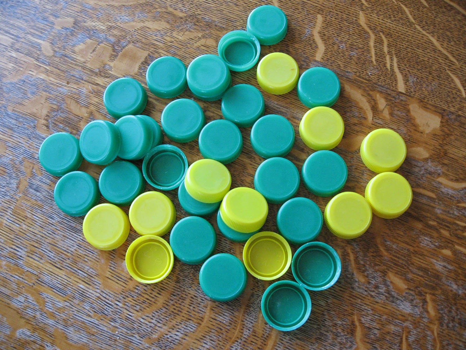 Almost Unschoolers: Christmas Milk Caps