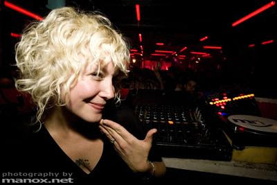 Conoce la biografia de DJ HEIDI. ~ ElectronicaPanama.com... La ...