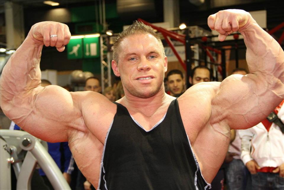 Bodybuilding Junction: Hungarian champion Daniel Toth