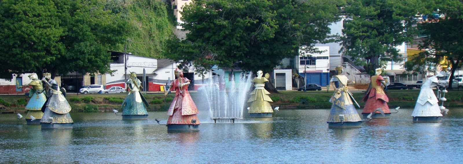 Salvador em um dia: Blogueiro identifica os orixás do Dique do Tororó