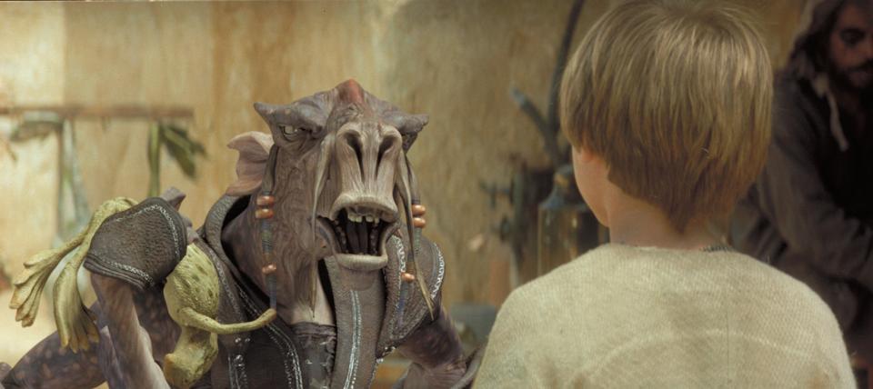 STAR WARS AFICIONADO WEBSITE: THE 'PHANTOM' AT TWENTY: THE DANGEROUS DUG!