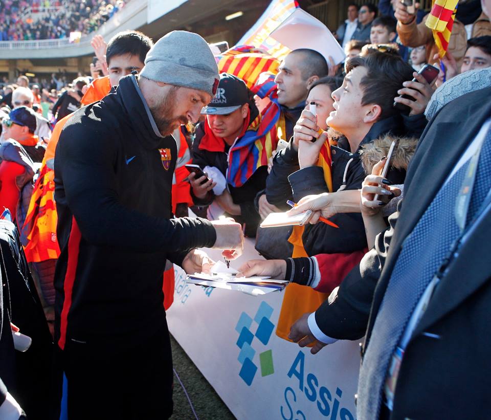 messi: Como cada vez que ocurre, es un placer juntarnos con los fans en ...