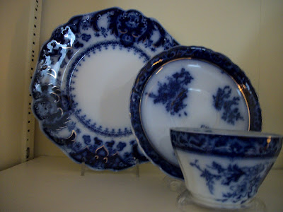 Writing Straight from the Heart: Collection of Flow Blue China