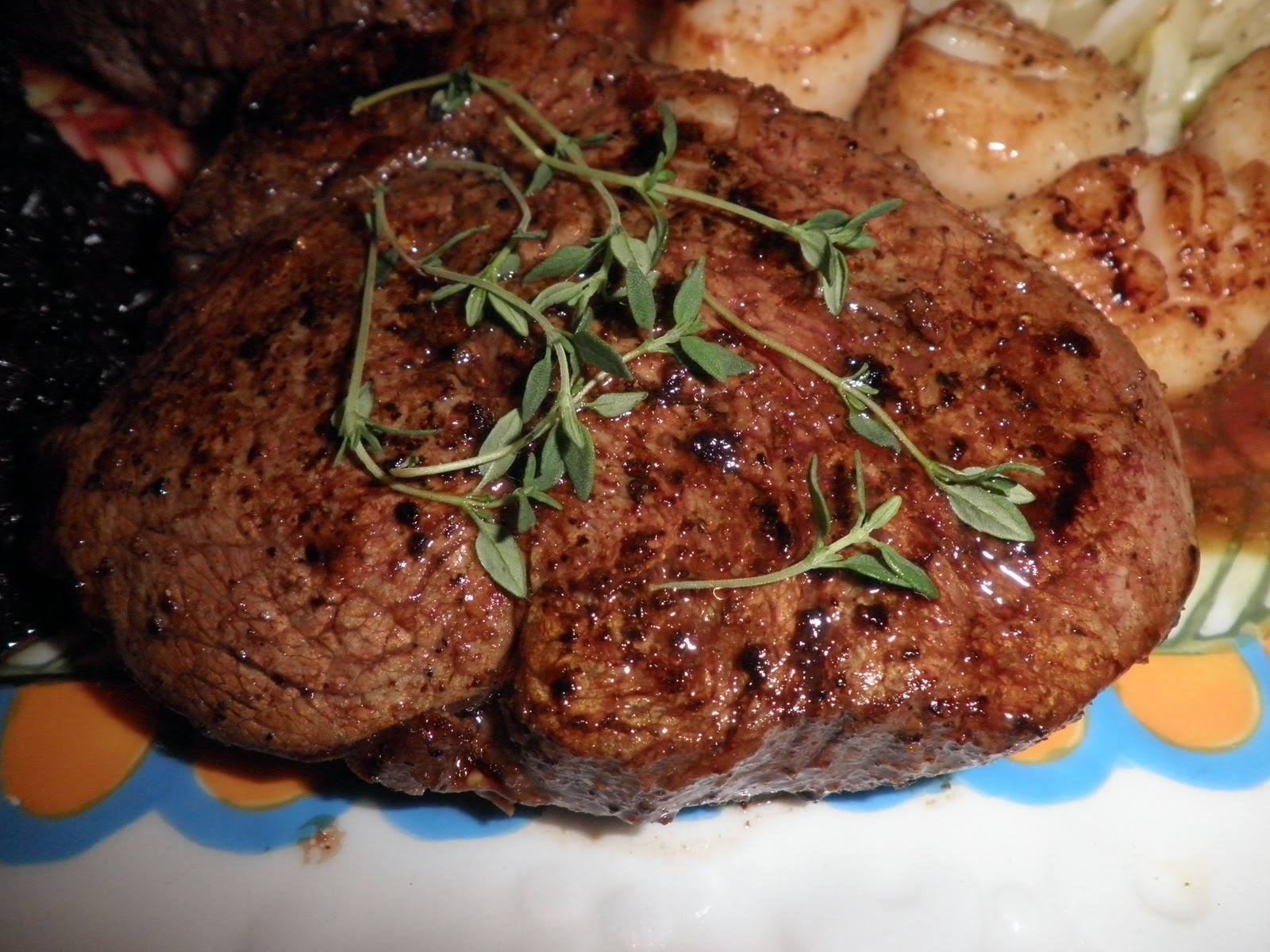 Jen knows what's for DINNER!: Valentine's Dinner: Filet Mignon + Scallops