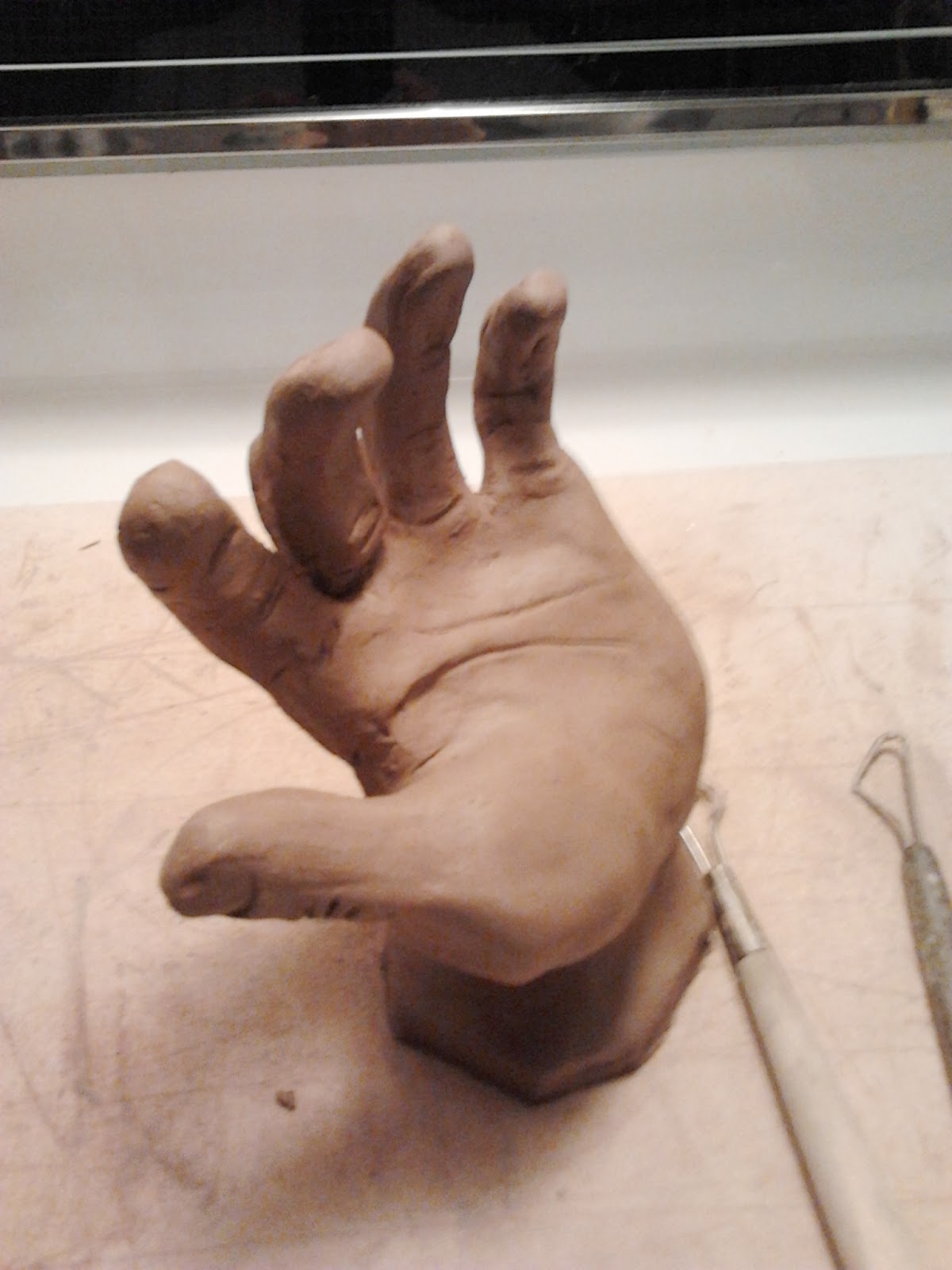 Clayzee: Hand Sculpture (Ring Holder)