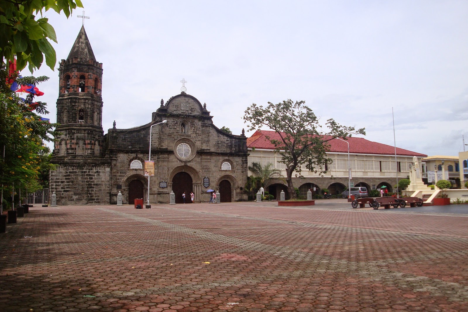 walking distance & et cetera -: Barasoain Church - Malolos, Bulacan