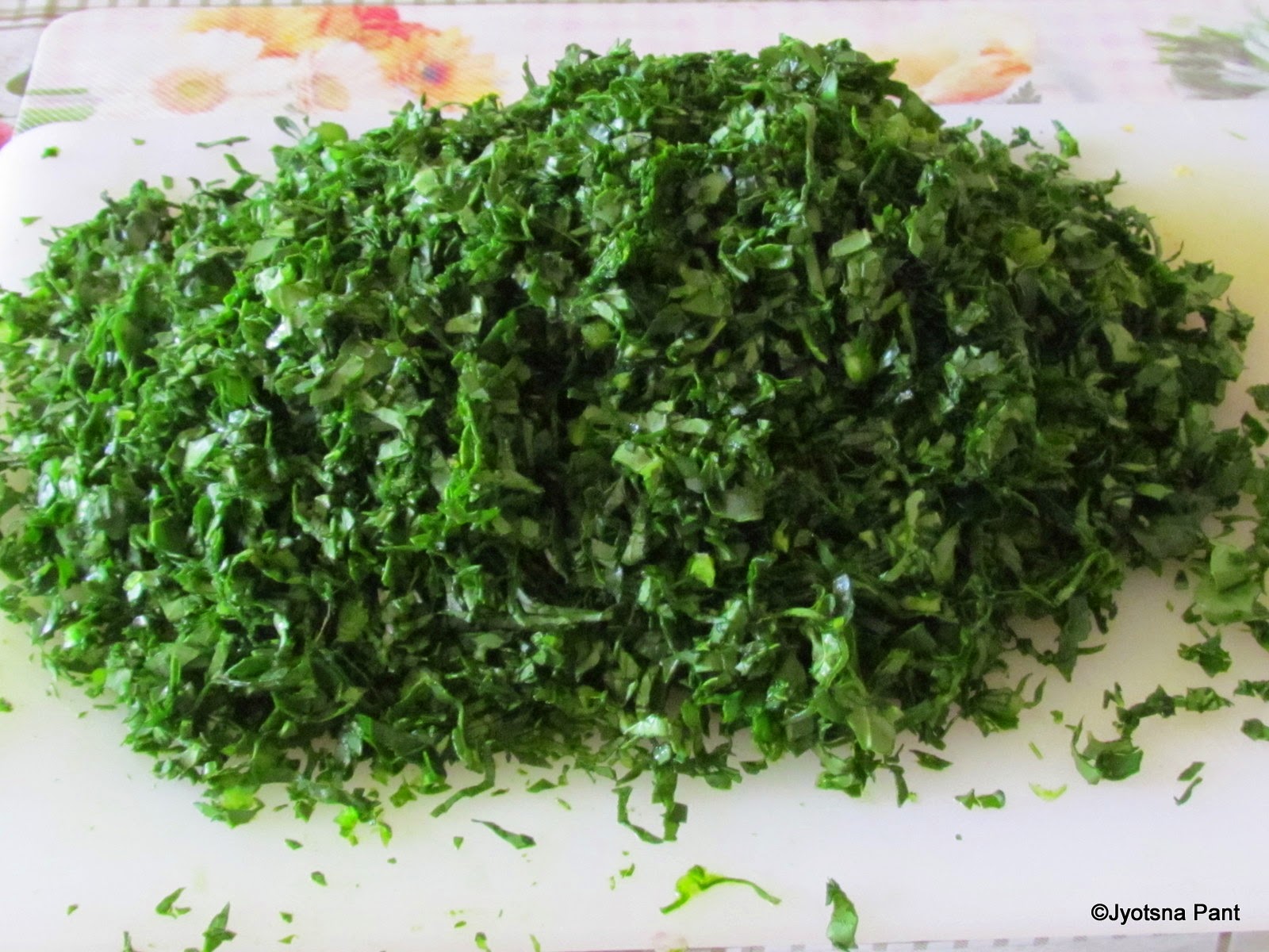 With Love from Mom's Kitchen: Lai -Ki-sabji/लाई की सब्ज़ी (Indian ...