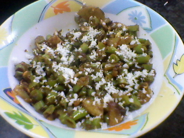 Farasbi Batata bhaji |French beans bhaji |French Beans potato marathi ...