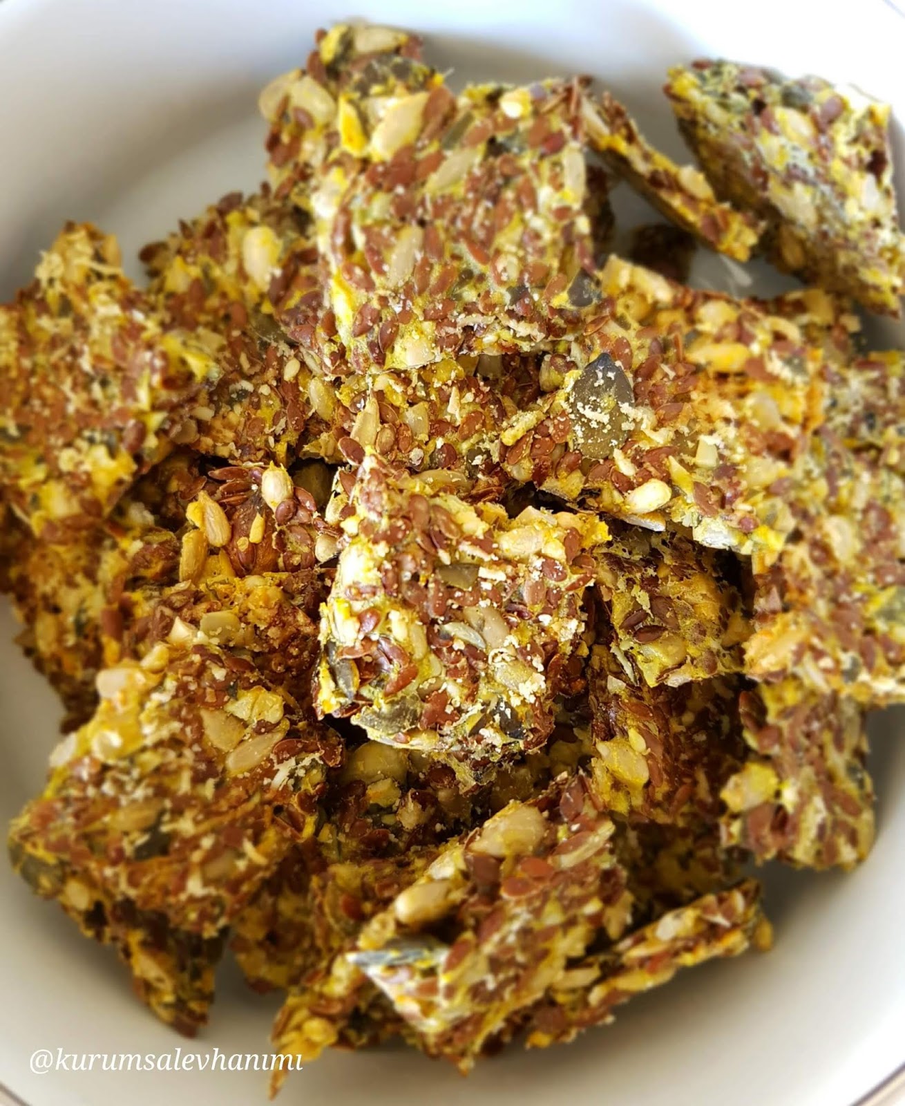 Hafif ve Çıtır Glutensiz Krakerler - Kurumsal Ev Hanımı