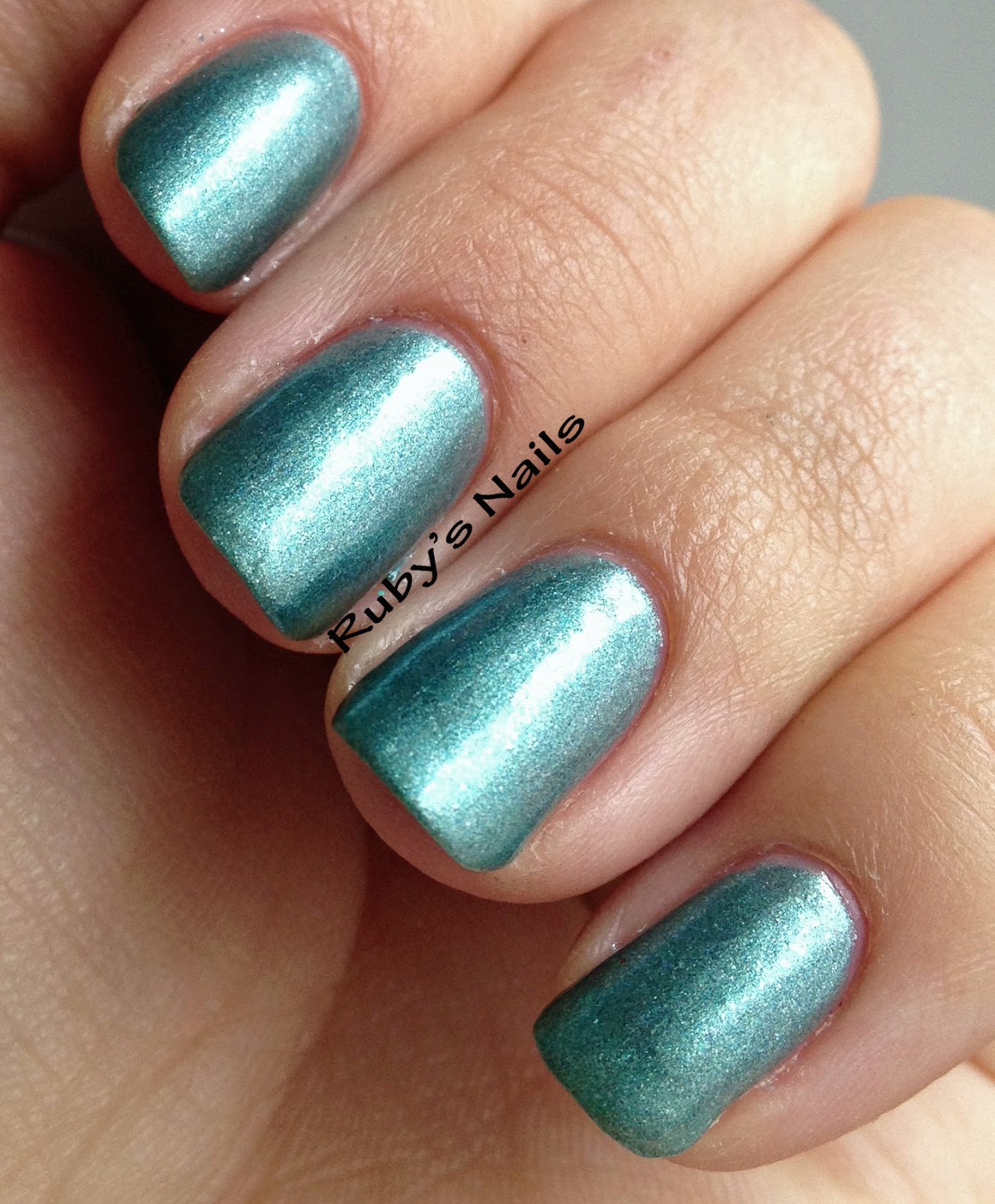 Ruby's Nails: Sassy Lacquer Blue Mist