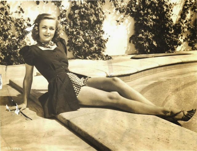 Vintage Poolside Girls – 32 Glamorous Photos of Beauties in Swimsuits ...