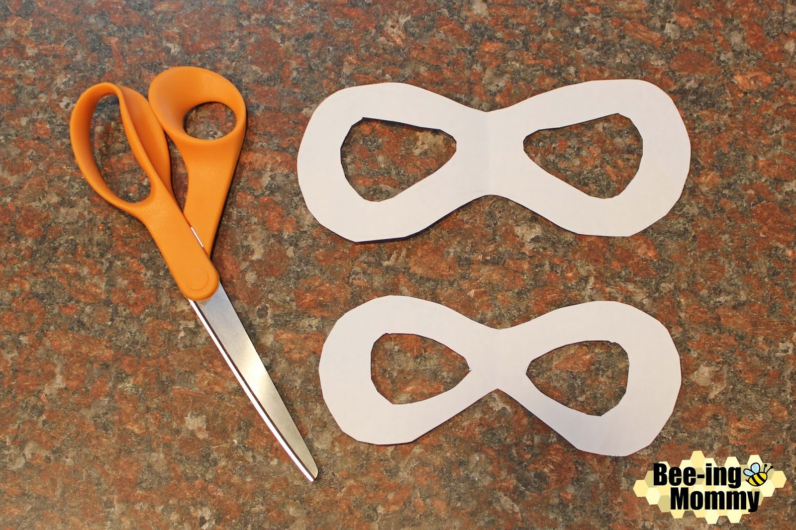 No Sew Felt Mask for under $1