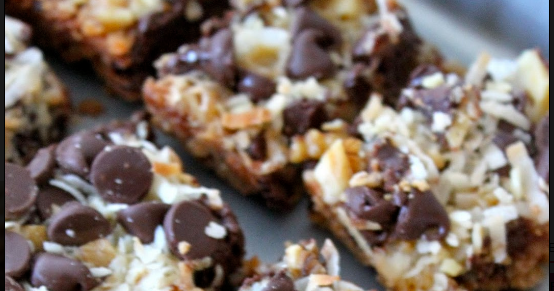 Magic Cookie Bars from EAGLE BRAND® - Happy to Eat
