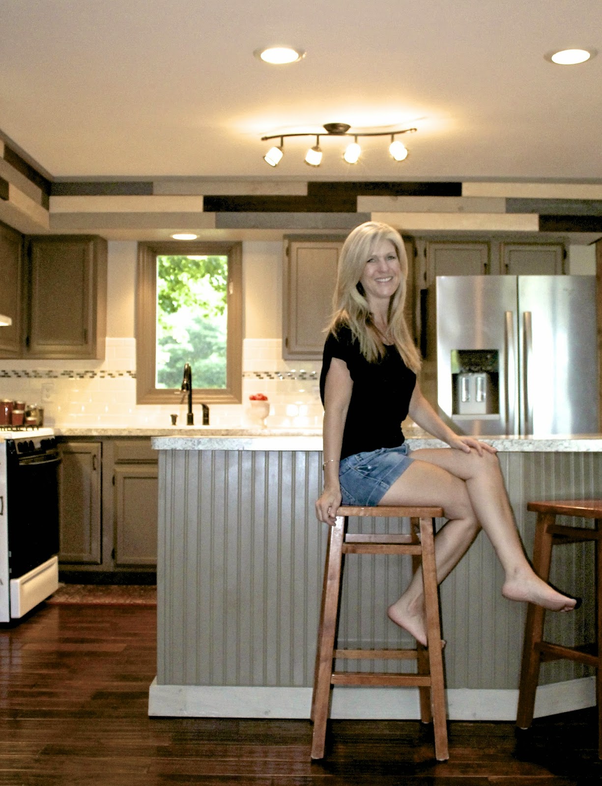 A Kitchen Fit for a Queen - The Unique Nest