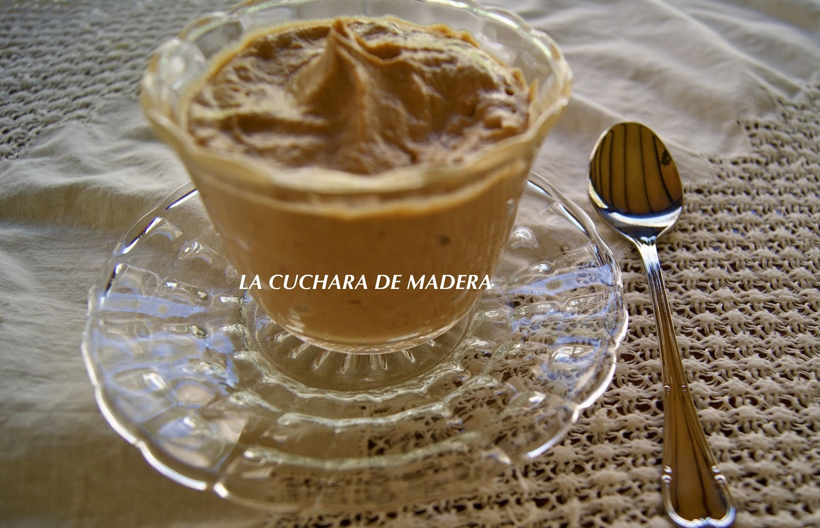 LA CUCHARA DE MADERA: MOUSSE DE GOFIO