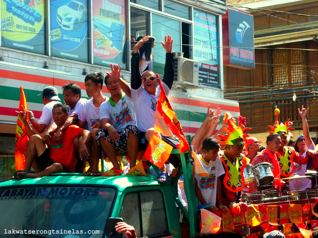 A WALK-THROUGH OF THE PARADA NG LECHON FESTIVAL - Lakwatserong Tsinelas