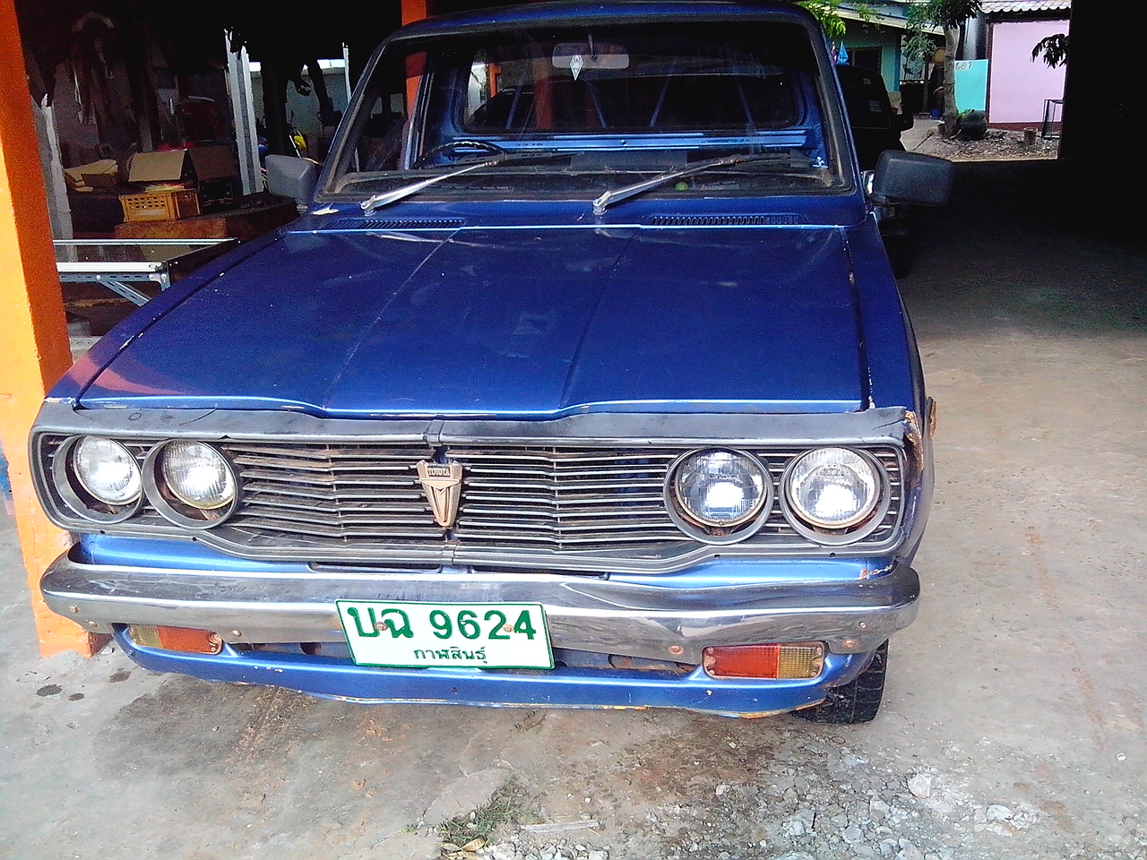 ซุบซิบดารา ผู้นำข่าวบันเทิง อันดับ 1 ของเมืองไทย: toyota rn20 55000 บาท