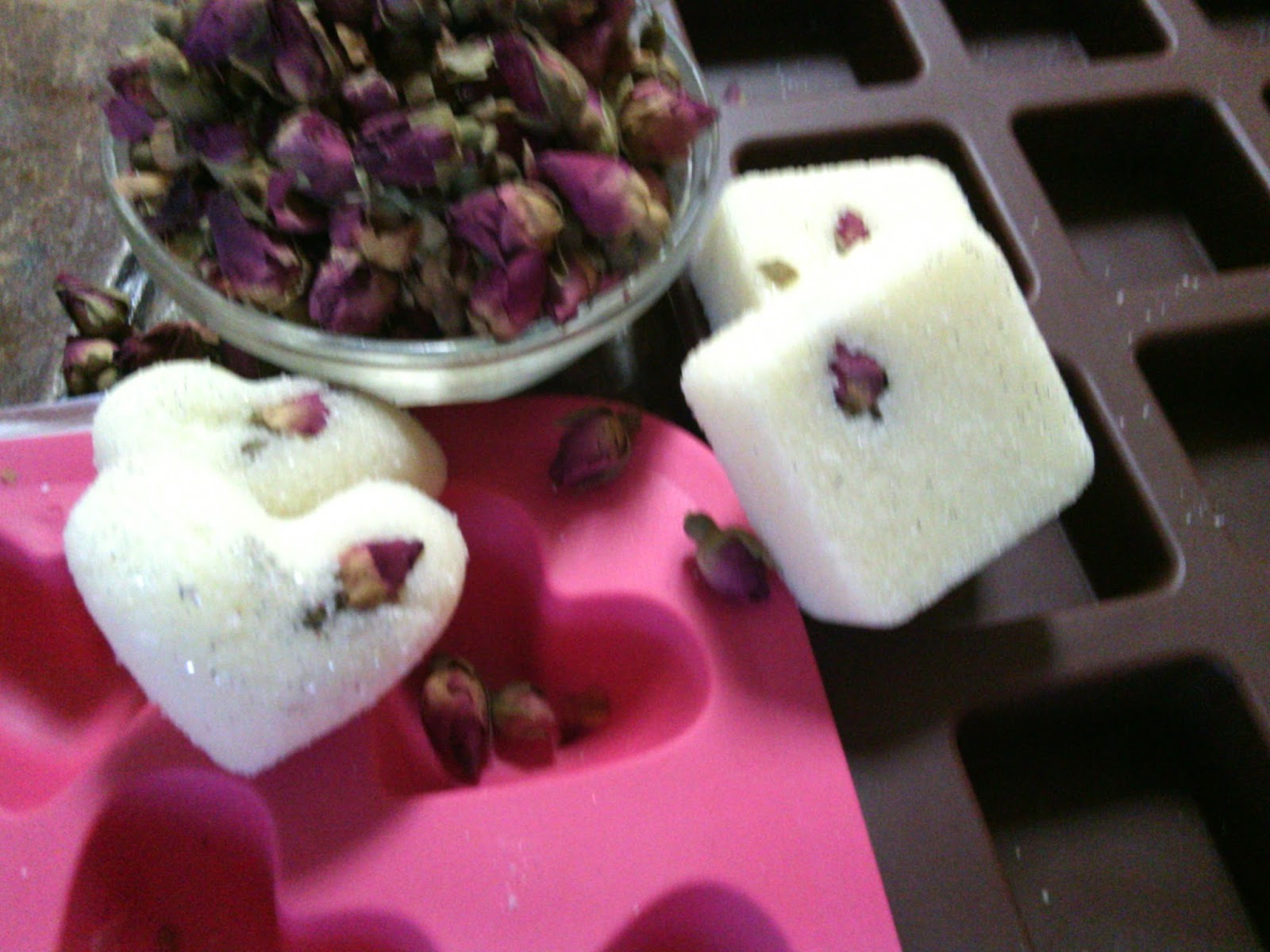 Natures Home Spa: How to make a Solid Sugar Scrub, and creamy sugar ...