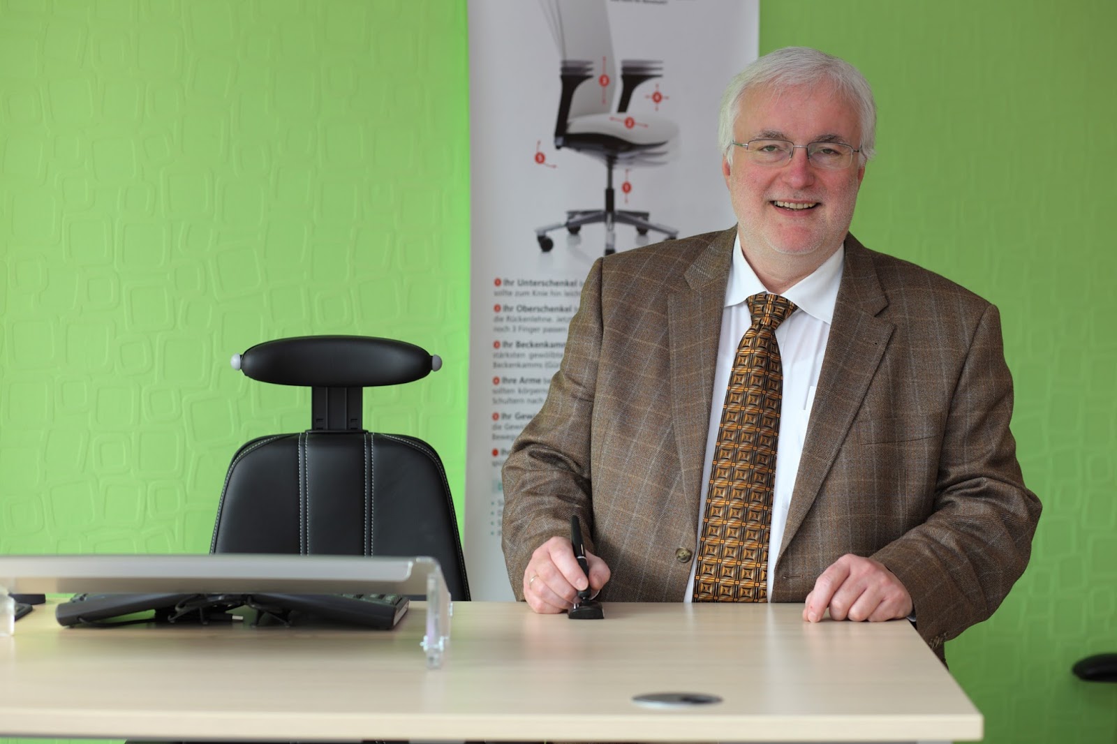 Ergonomiepartner - Ergonomie-Expertise im Büro, in der Produktion ...