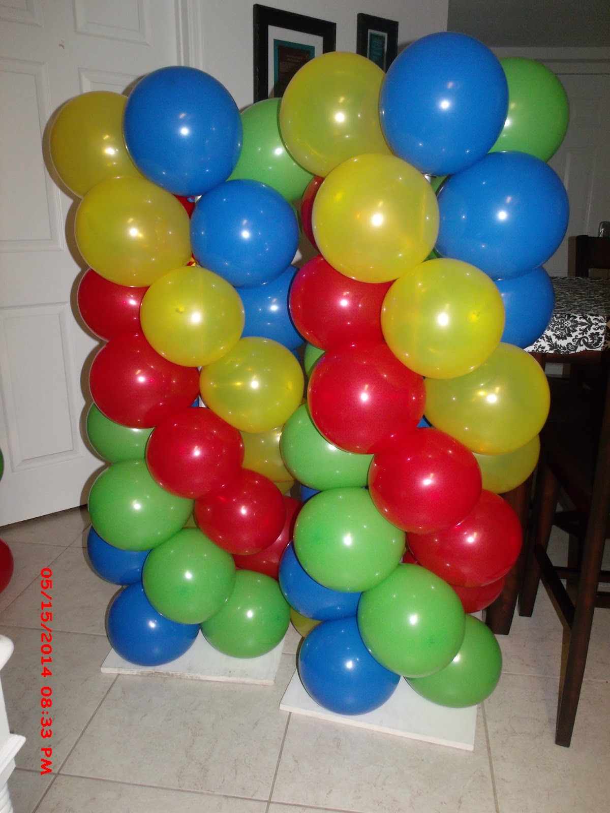 Getting ideas as i go along in life: Balloon Columns Rainbow Colors