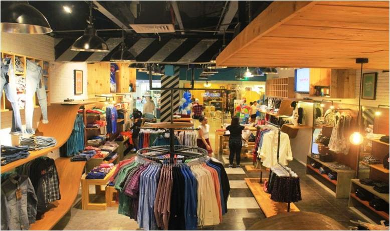 Manila Shopper: Urban Apparel Opens at ATC: Style and Irreverence at ...