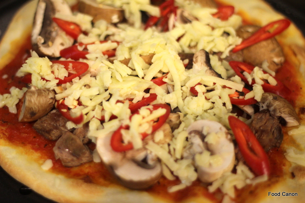 Pizza 101: Making satisfying thin-crusted Pizzas at home - The Food Canon