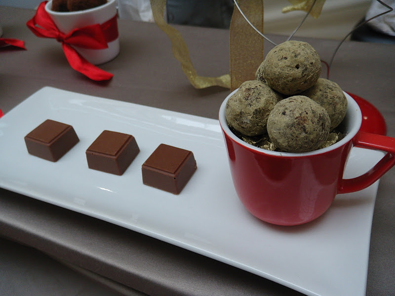 What Mary Loves: A Chocolove Story: Risa Chocolates