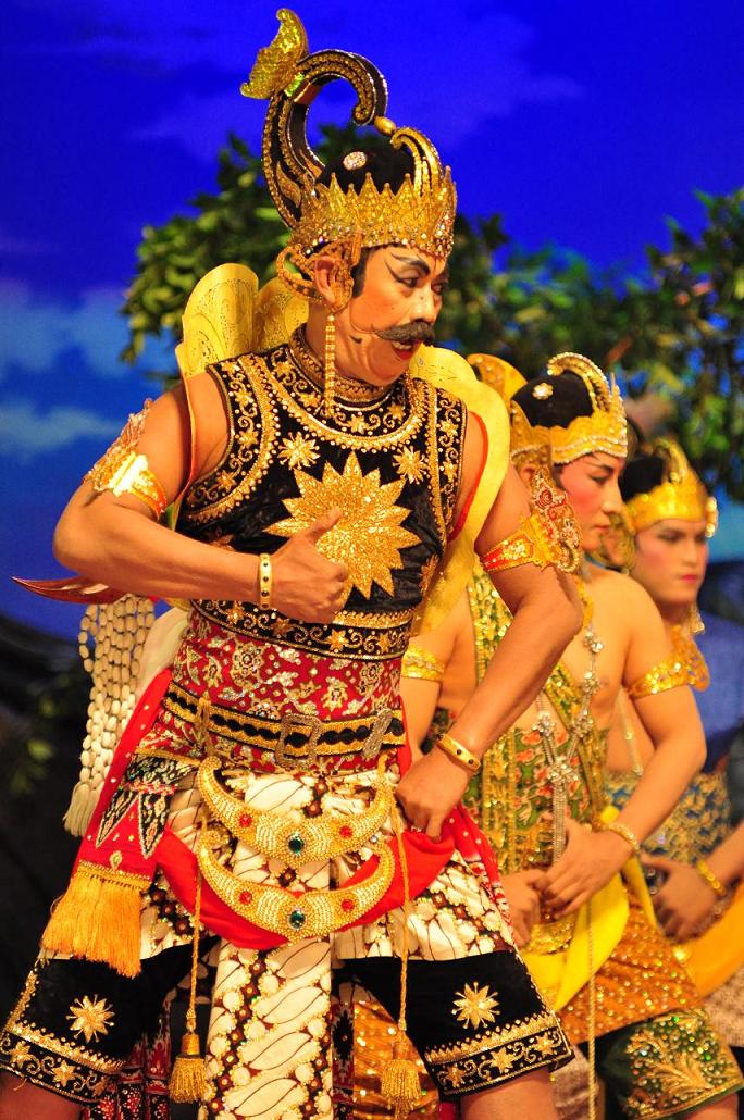 Warna Cinta: Raden Gatotkaca