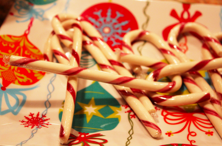 kandeej.com: My Candyland or Kandeeland Holiday House Tour