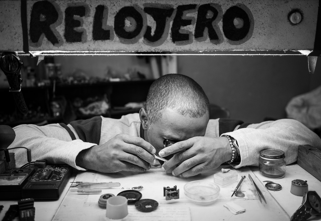 CALDERO RADIO: EL RELOJERO DE MADERO