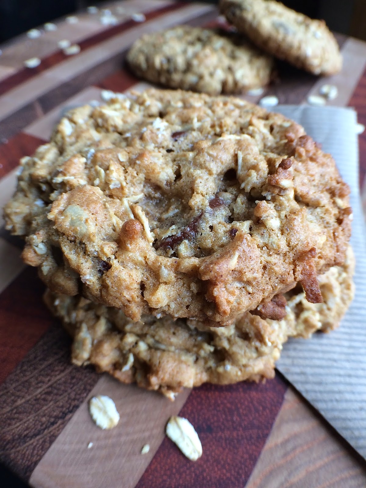 Becki Melvie: Loaded Oatmeal Cookies