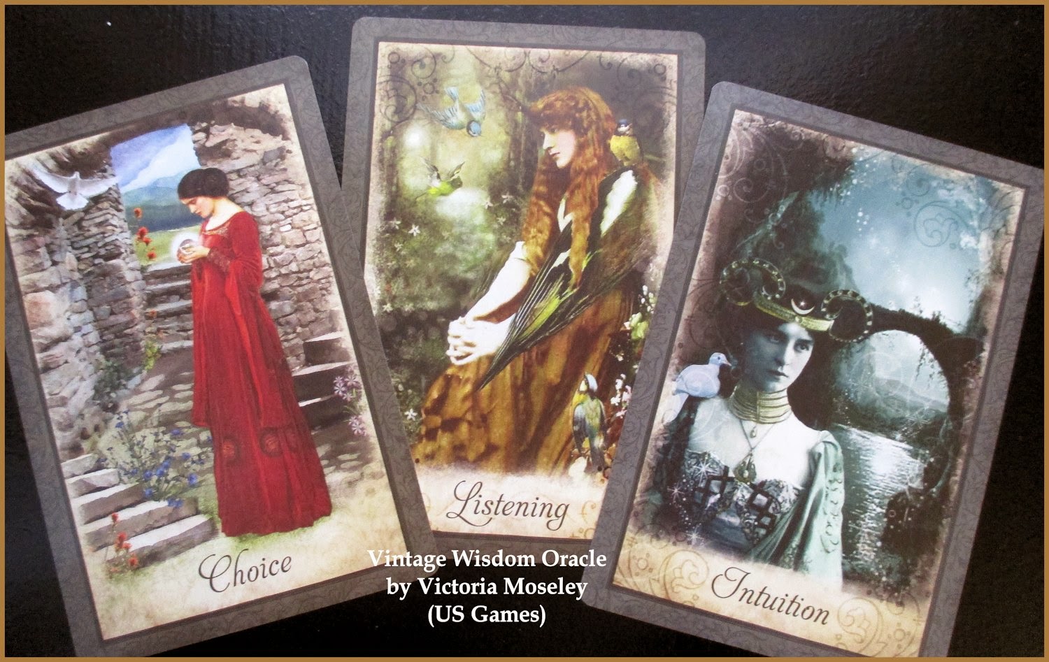 Tarot Notes: REVIEW: Vintage Wisdom Oracle