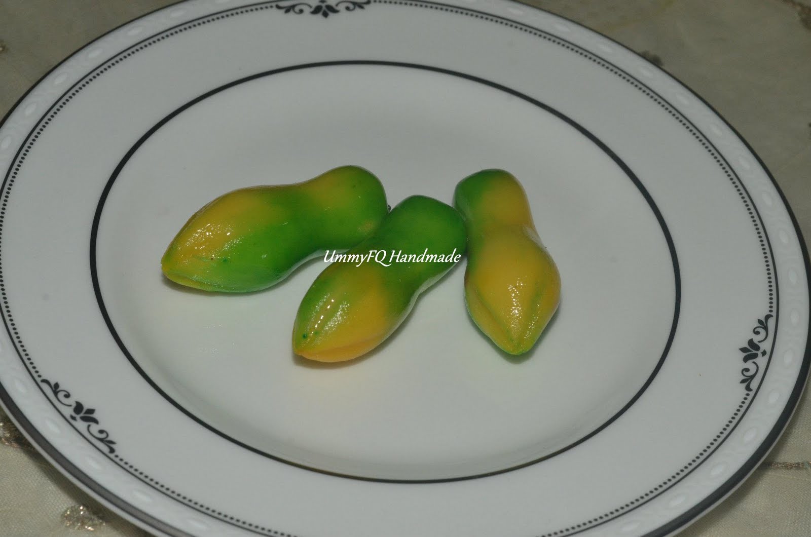 Ummy Faqihah's Handmade: KUIH BUAH-BUAHAN KACANG (THAI DESSERT)