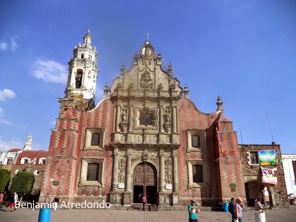 El Bable: Una breve descripción de Chalco y su Parroquia.