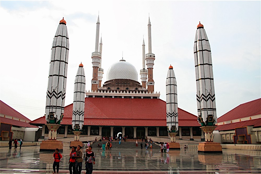 Masjid Agung Jawa Tengah ~ Spesialis Kerajinan Kubah Stainless Dan Ornamen