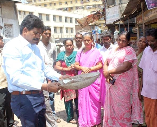 Captain Tamil Selvan: Captain Tamil Selvan Sion Koliwda Ward 168