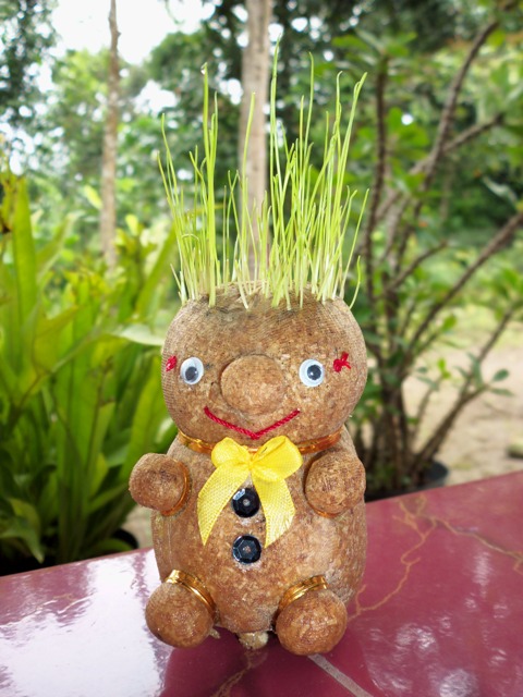 BONEKA HORTA (HORTA'S UNIQUE DOLLS)