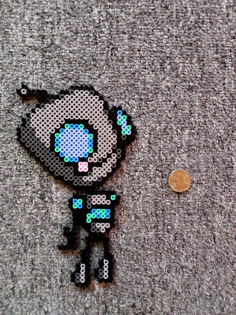 Long Black Fingers : Invader Zim And GIR Perler Beads