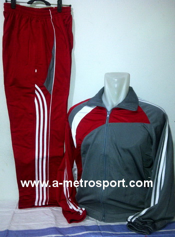 GROSIR CELANA TRAINING SPACK: GROSIR TRAINING SPACK/ STELAN JAKET OLAHRAGA